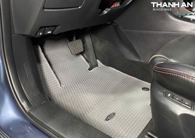 Thảm lót sàn xe Kia Rondo loại nào tốt? Bảng giá mới nhất